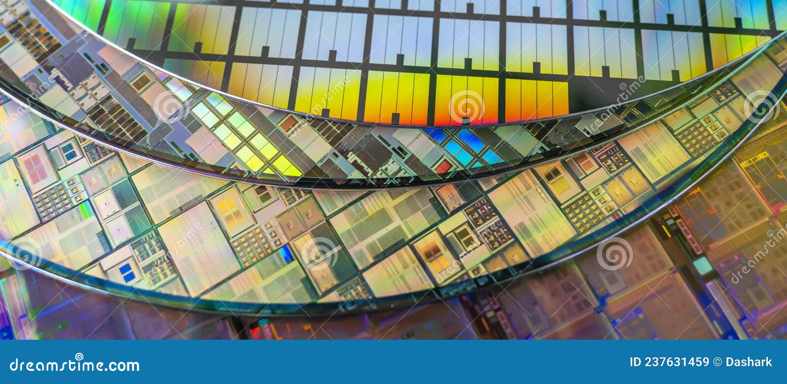 Colores Reflectantes De Oblea De Chip De Silicio Imagen de archivo ...