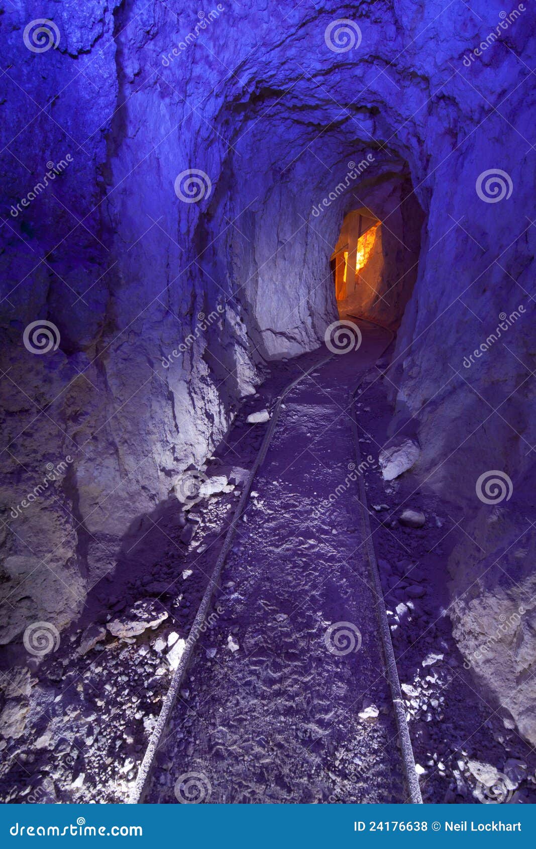 Collapsing Mine Tunnel Royalty-Free Stock Photography | CartoonDealer ...