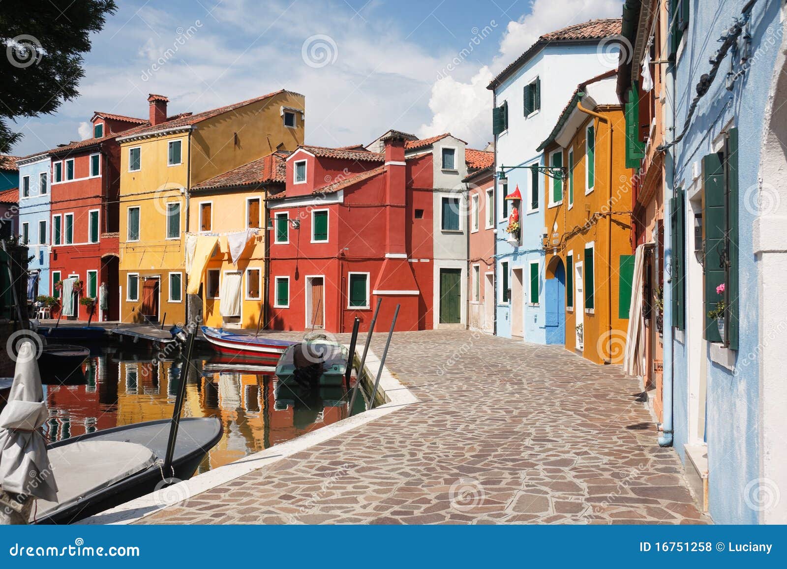 Colorful Houses of Burano stock photo. Image of space - 16751258
