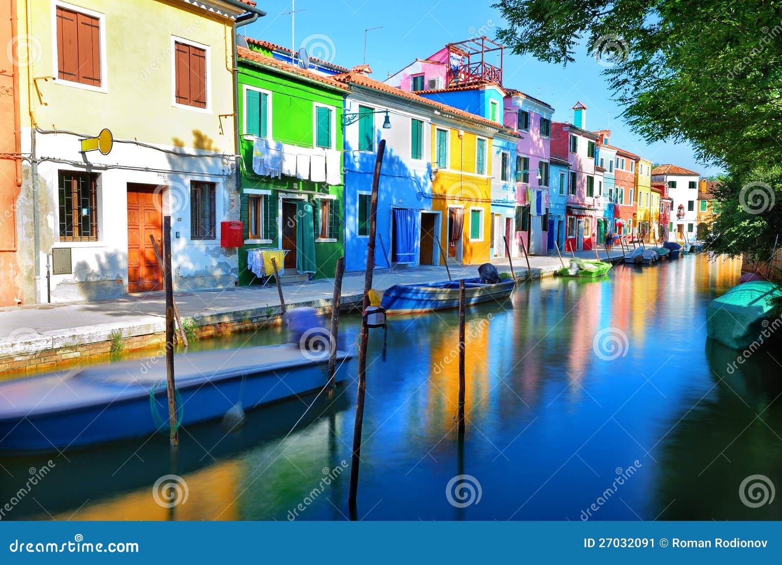 Colorful houses in Venice stock image. Image of landmark - 27032091