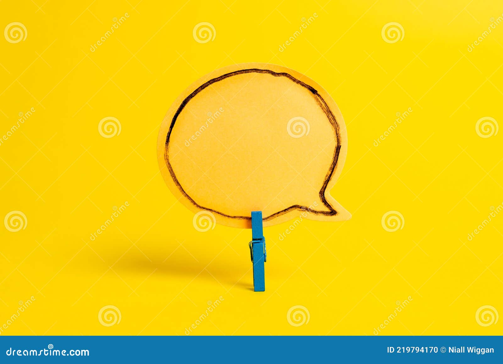 Colorful Idea Presentation, Displaying Fresh Thoughts, Sending Message ...