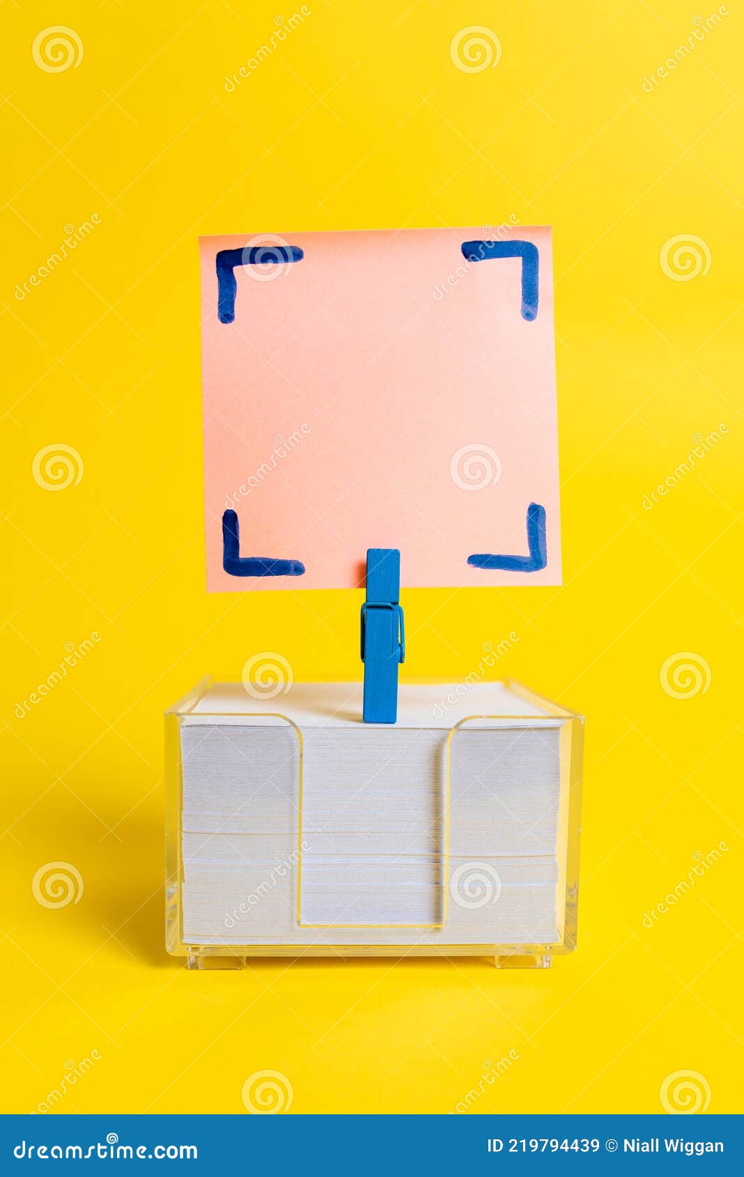 Colorful Idea Presentation, Displaying Fresh Thoughts, Sending Message ...