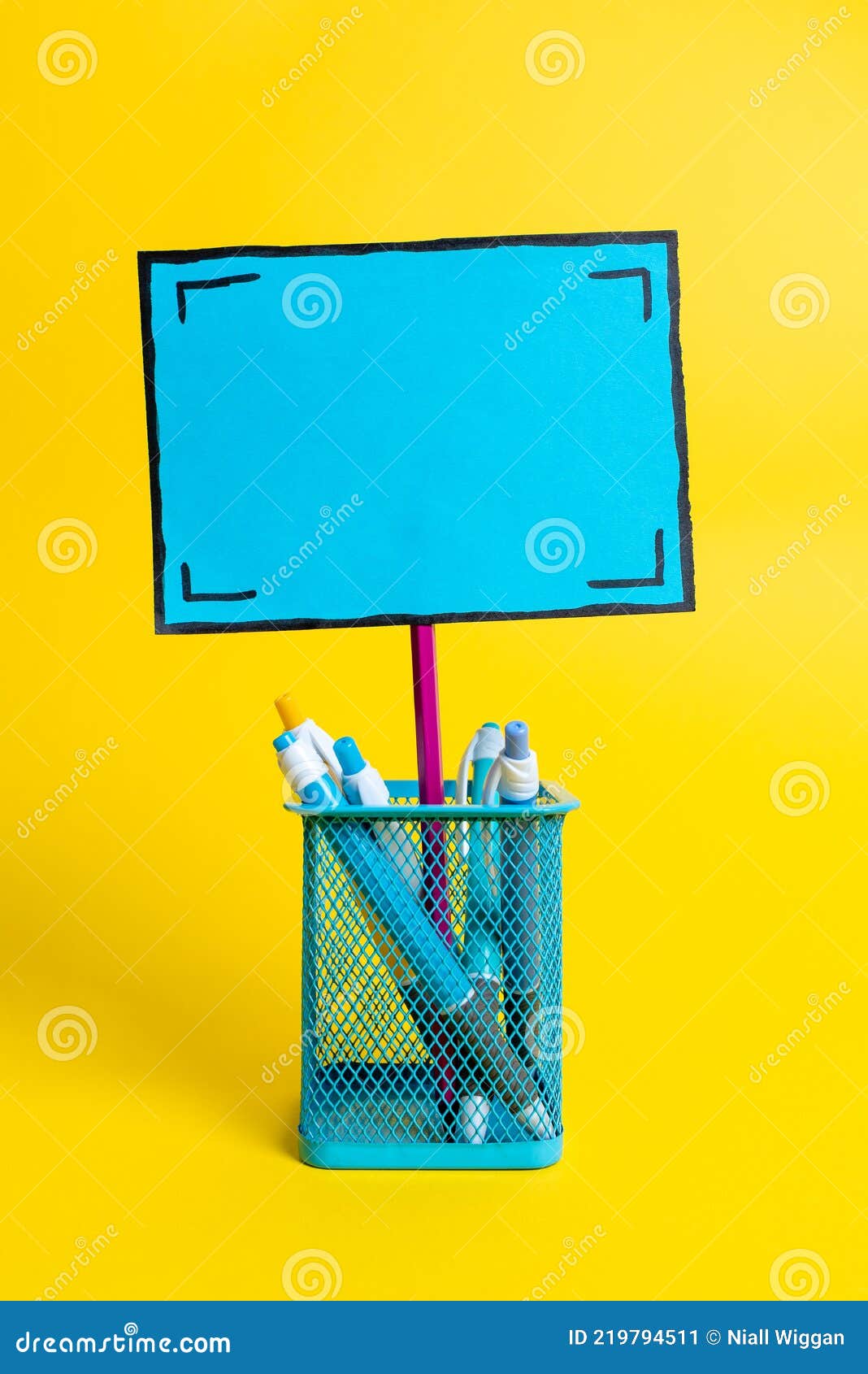 Colorful Idea Presentation, Displaying Fresh Thoughts, Sending Message ...