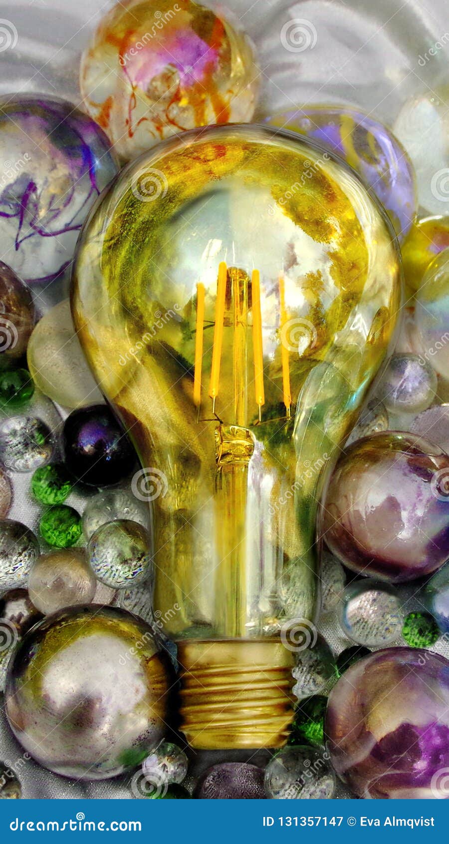 Wonderful Light Bulb that Can Illustrate Radiant Ideas, Maybe in ...