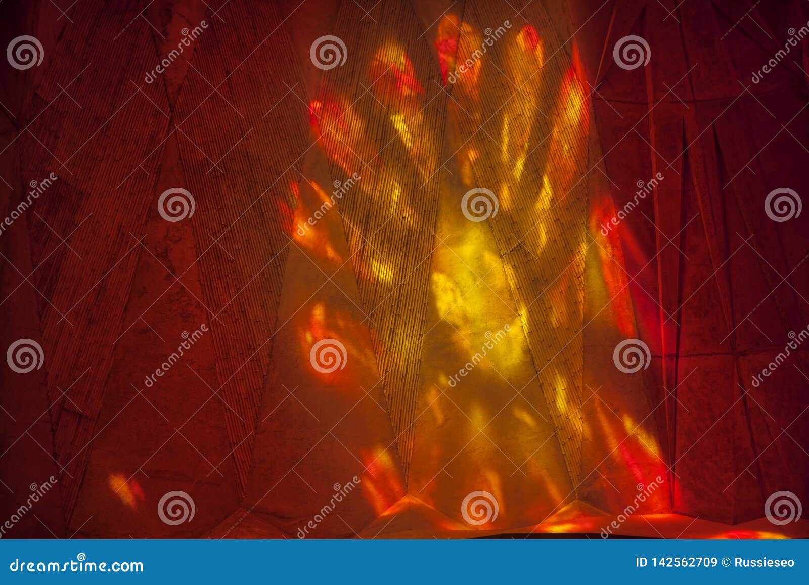 Light shapes on the wall editorial stock image. Image of color - 142562709
