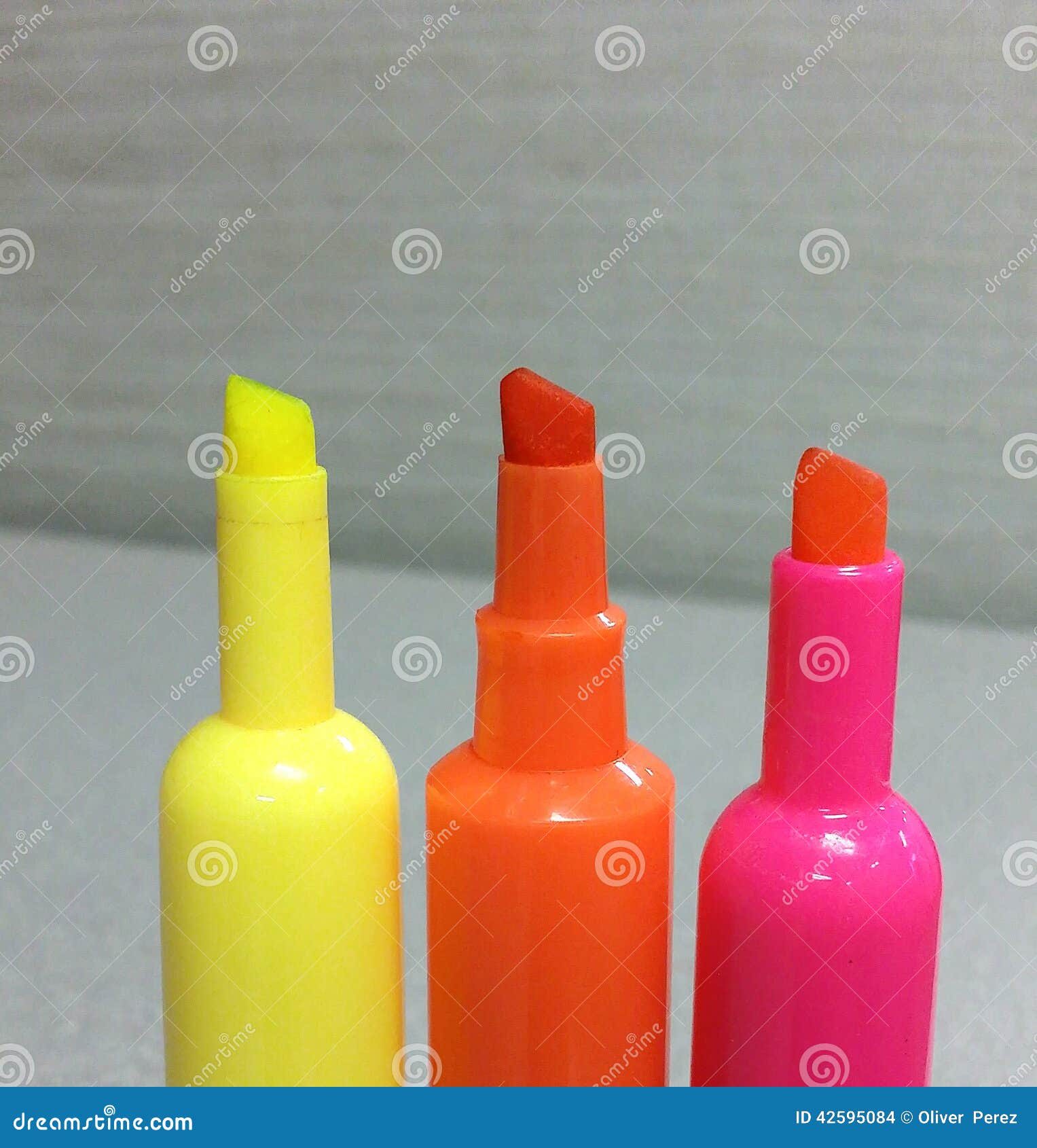 Colorful Office Highlighters Stock Photo - Image of color, yellow: 42595084