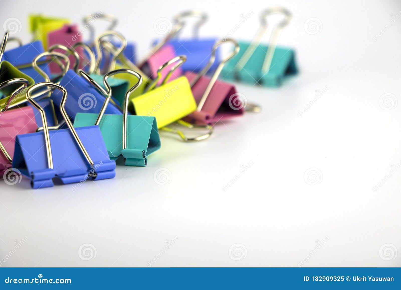 Colorful Paperclips Texture Stock Photography | CartoonDealer.com #81782324