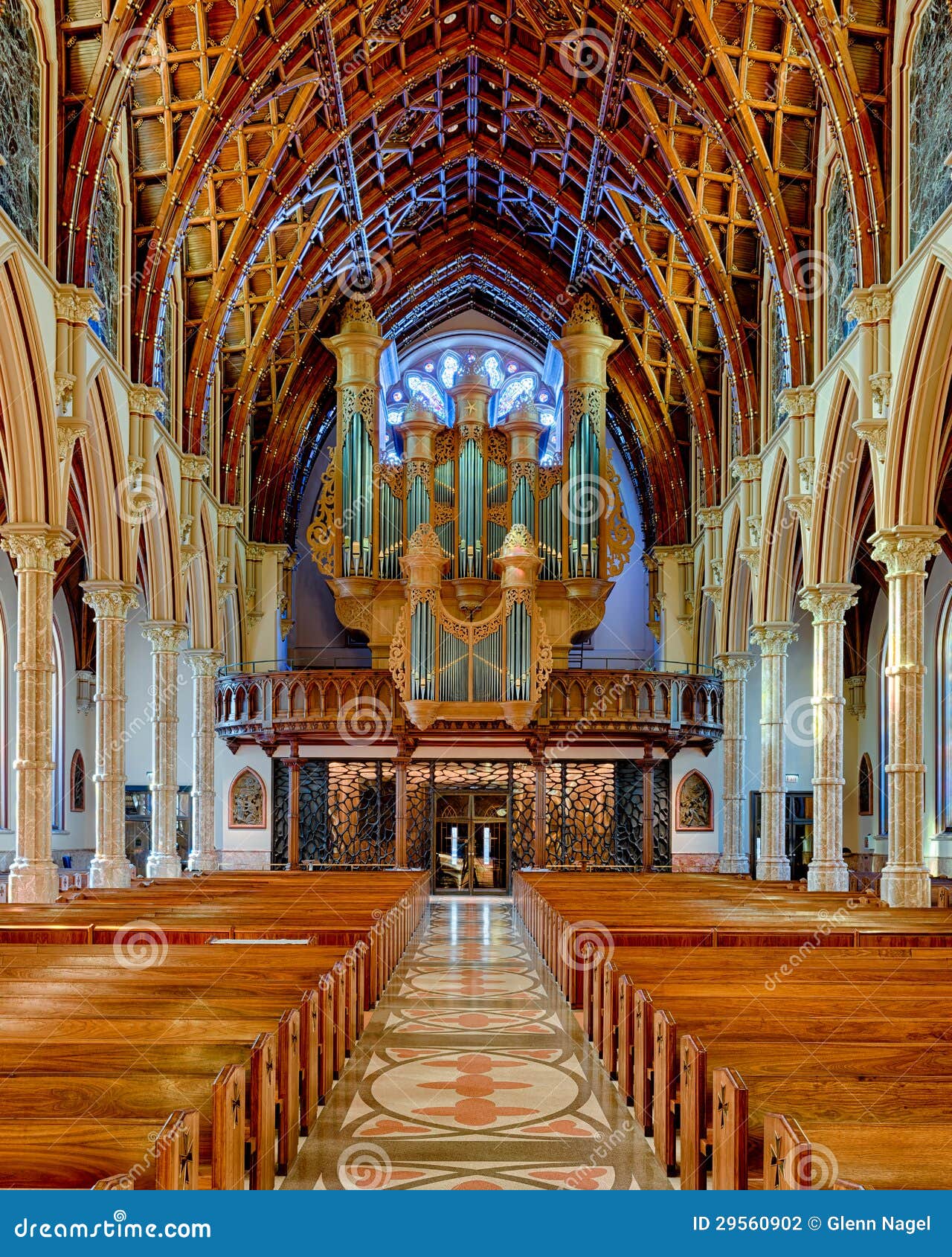 Colorful pipe organ editorial photography. Image of instrument - 29560902