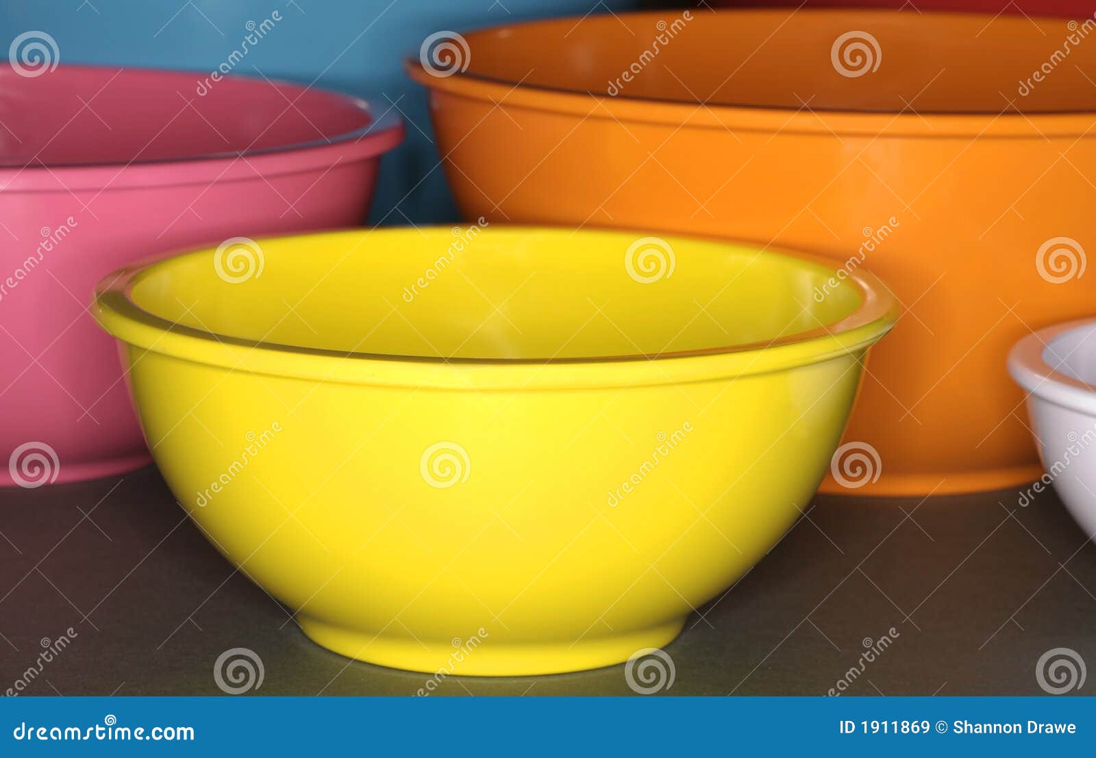 Colorful Plastic Cooking Bowls Stock Image - Image of bowls, kitchen ...