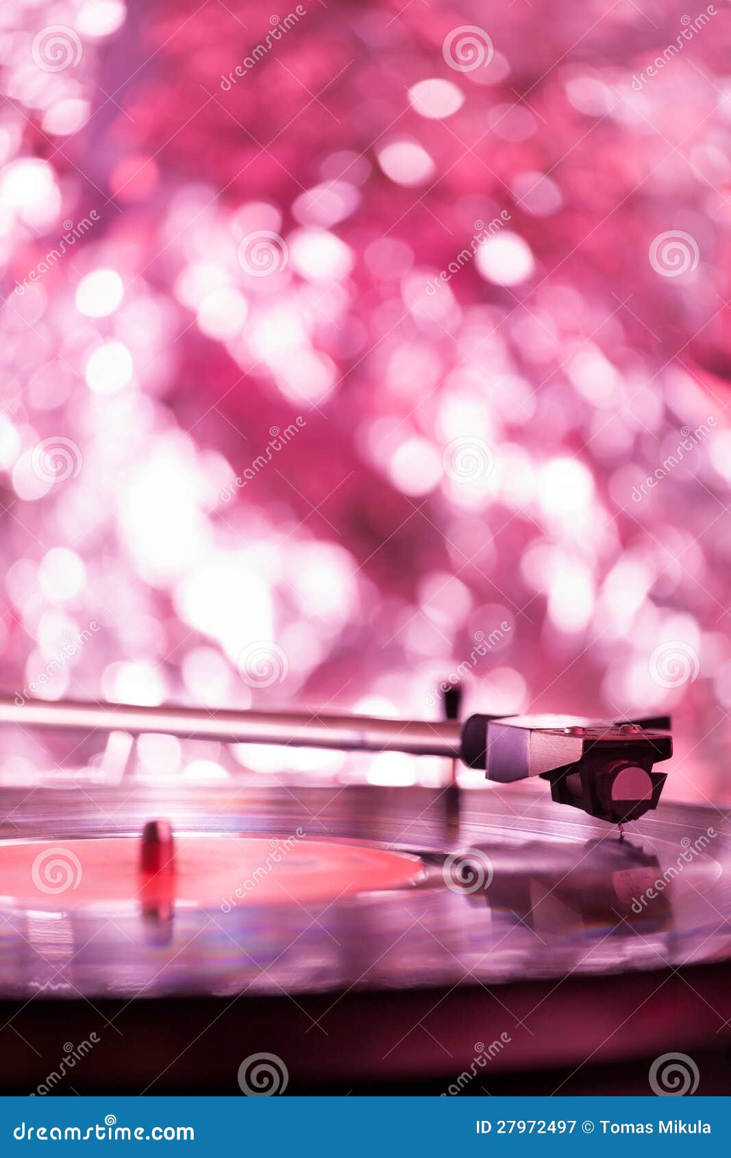 Colorful Playing Vintage Gramophone Stock Image - Image of pink, crispy ...
