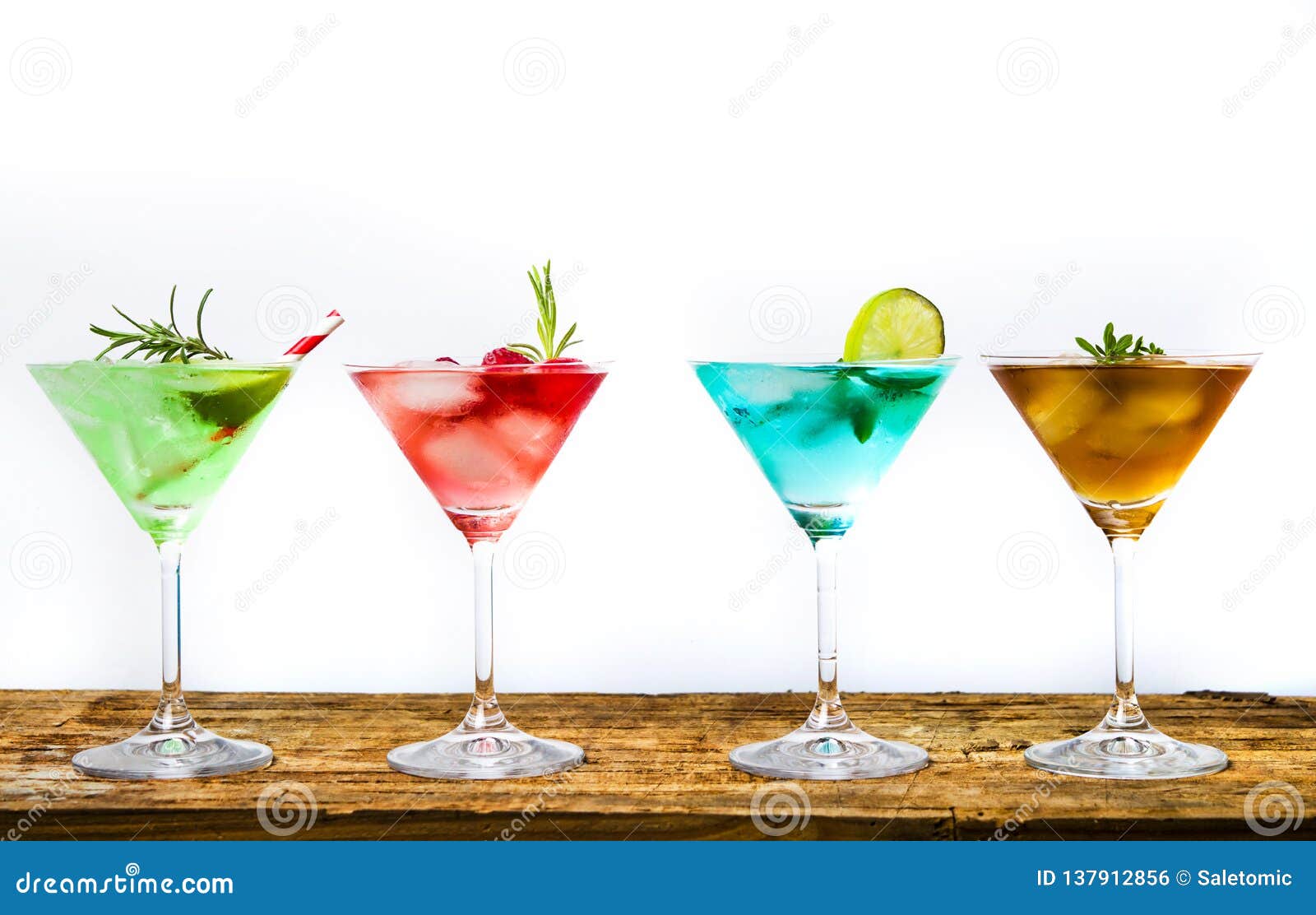 Colorful Cocktails Stock Photos - Download 8,304 Royalty Free Photos