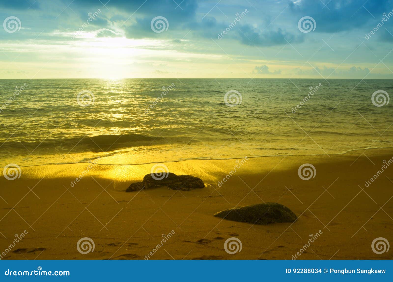 Colorful Sunrise at Beach Background Stock Photo - Image of blue, beach ...