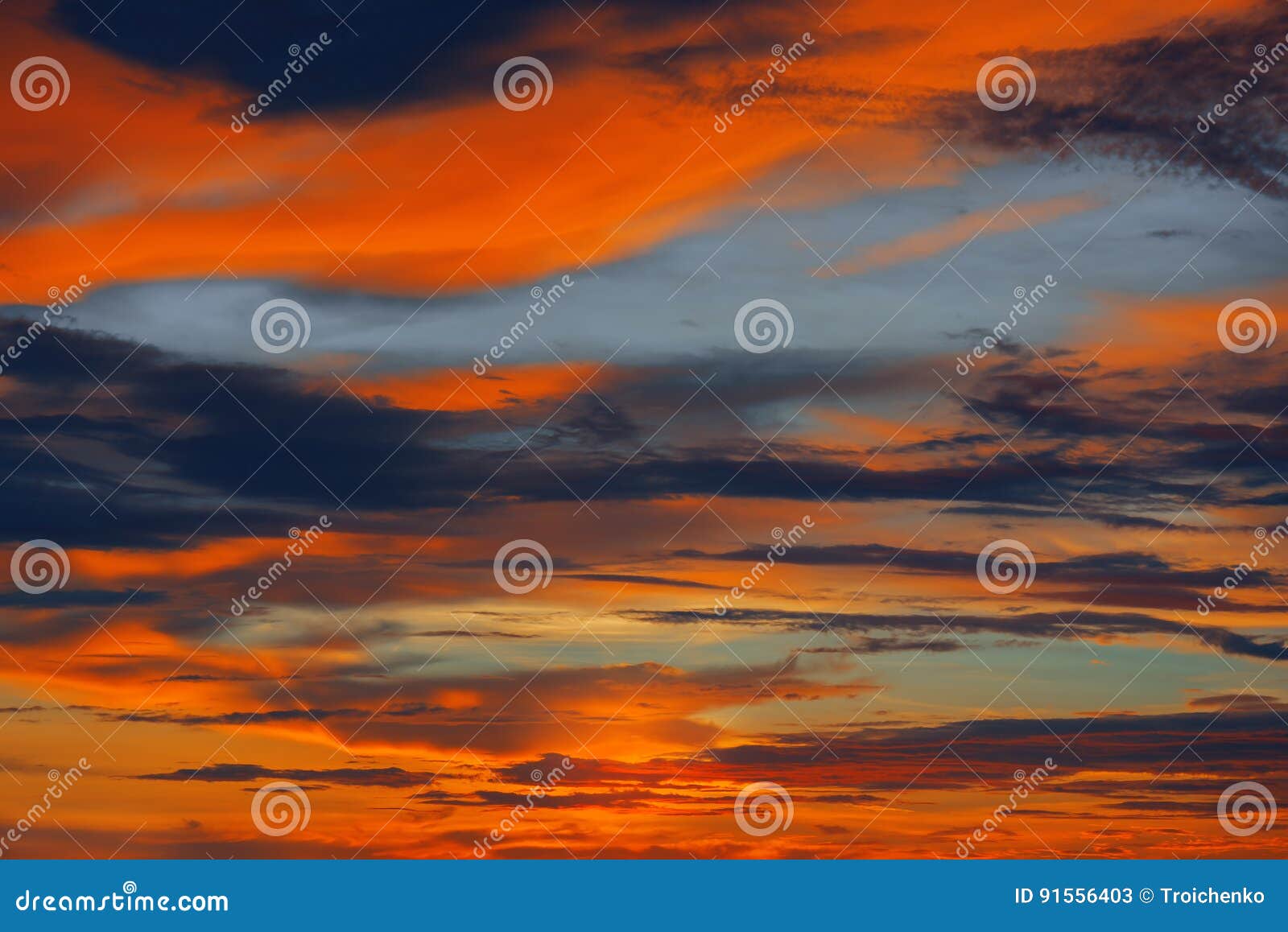 Colorful Sunset in the Indian Ocean Stock Image - Image of cloudy ...