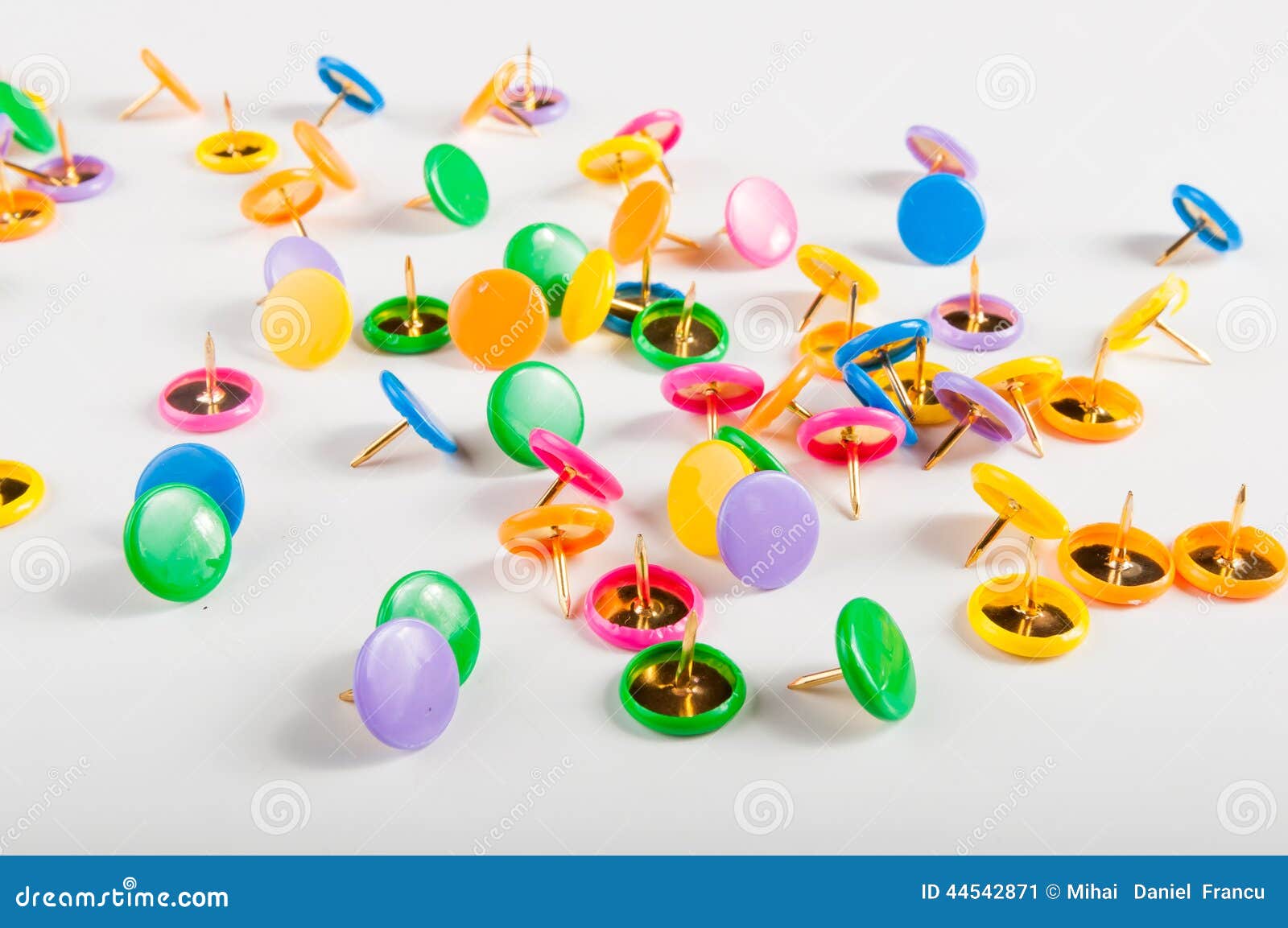 Colorful thumbtacks stock image. Image of details, black - 44542871