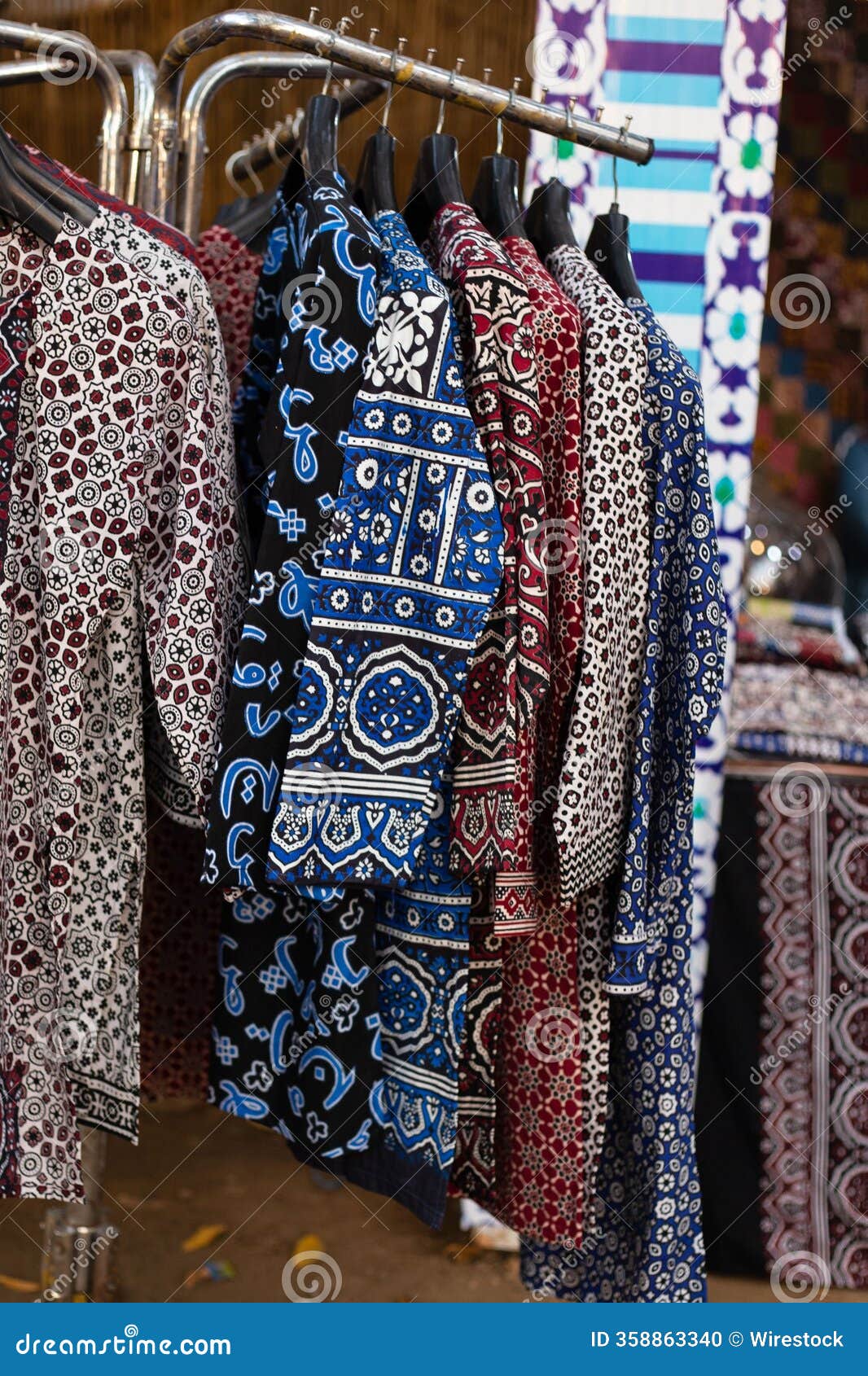 Traditional Pakistani Sindhi Dresses Stock Illustration - Illustration ...