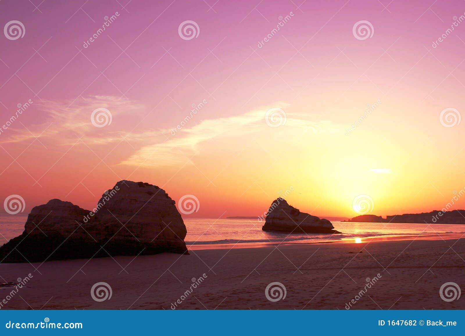Colori di tramonto fotografia stock. Immagine di litorale - 1647682
