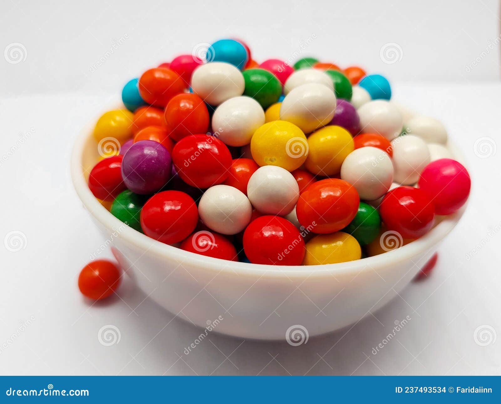Coloridas Bolas De Dulces De Chocolate Foto de archivo - Imagen de ...