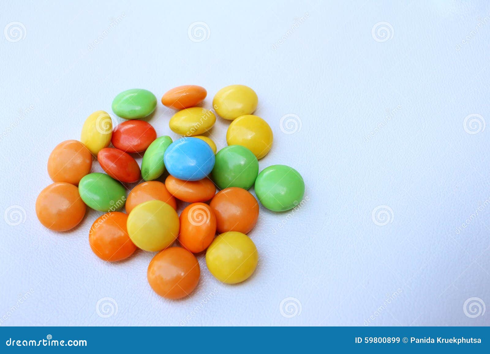 Colorido Do Chocolate Isolado No Fundo Branco Imagem de Stock - Imagem ...