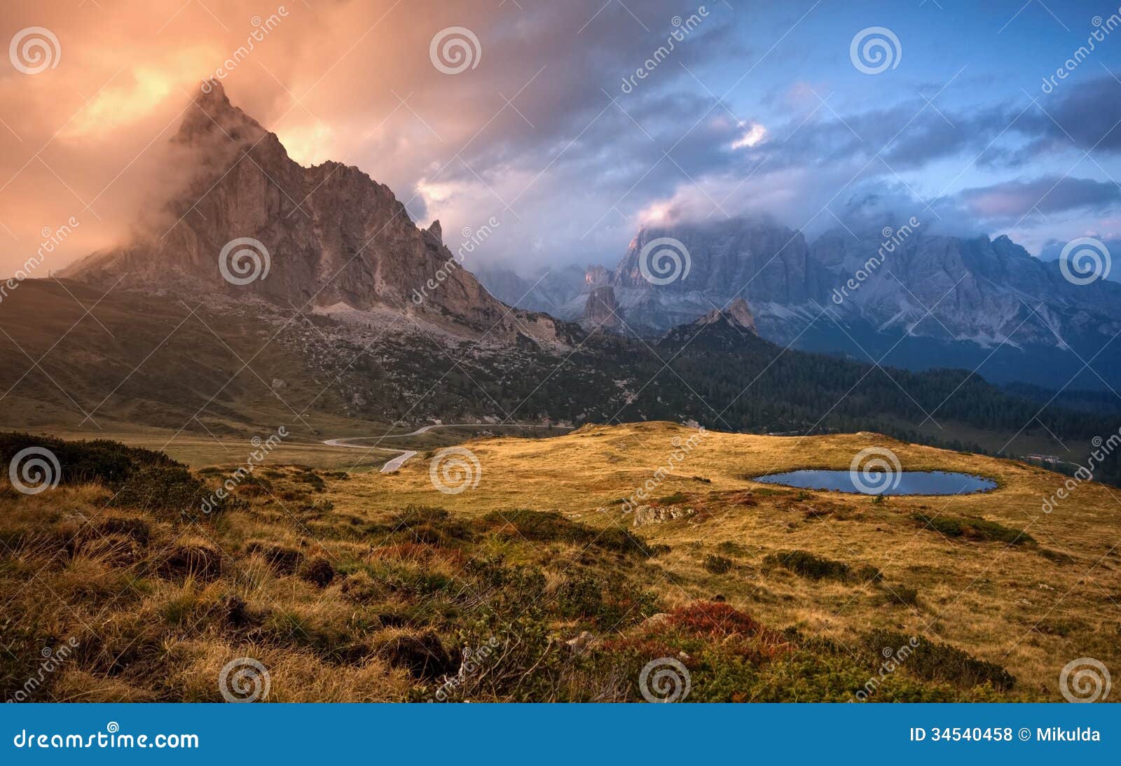 Colors Dolomite. stock photo. Image of itaiexcl, dolomiti - 34540458