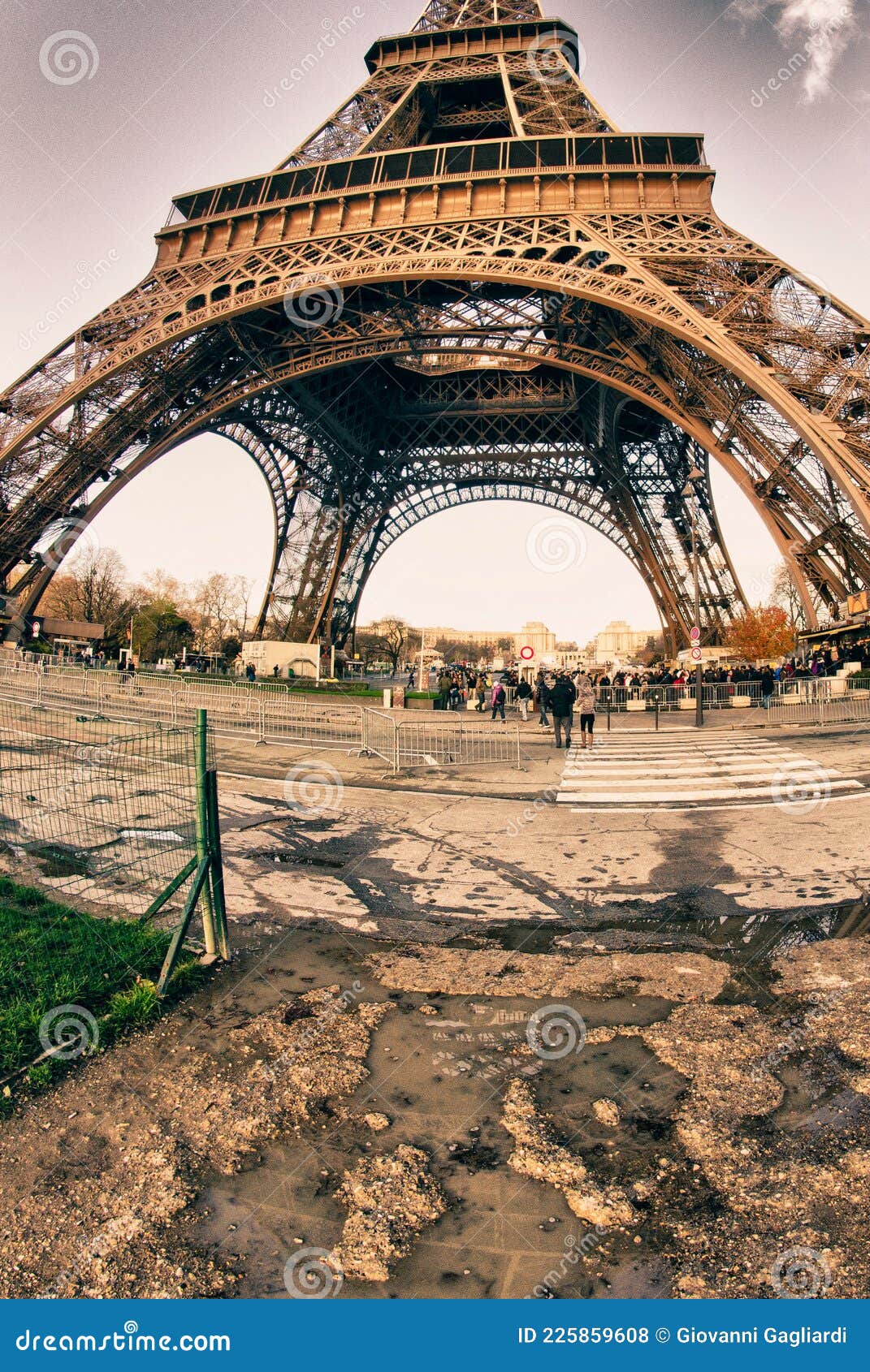 Colors of Eiffel Tower in Winter Editorial Stock Photo - Image of ...