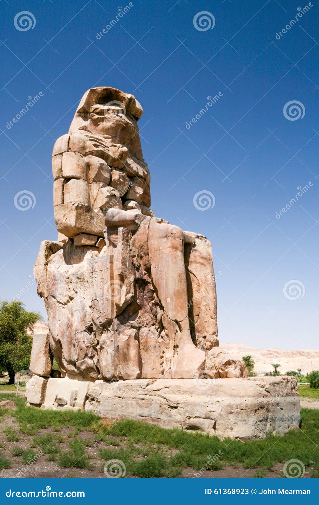 Coloso de Memnon, Egipto imagen de archivo. Imagen de piedra - 61368923