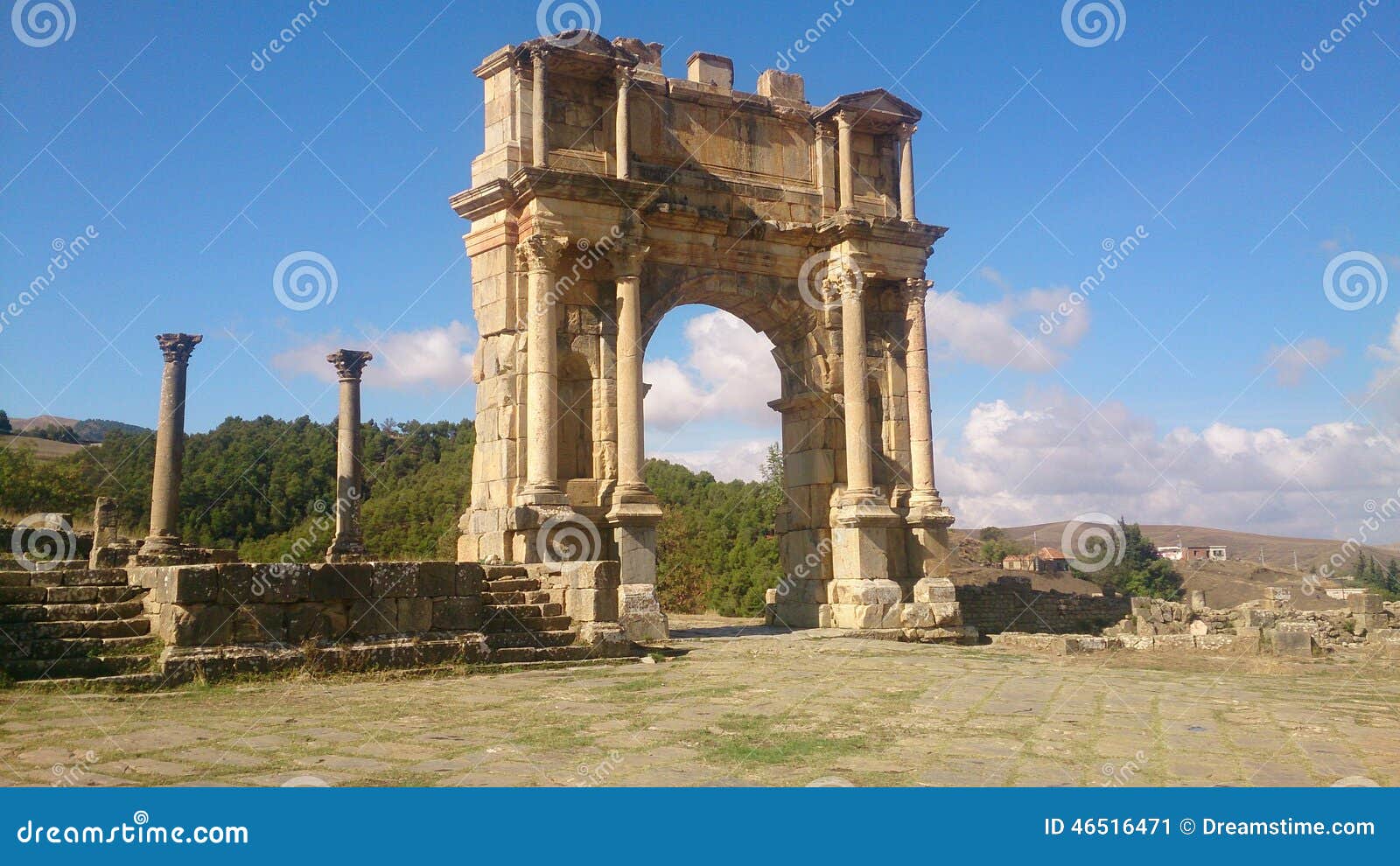 Colossal romanian gate stock image. Image of archaeological - 46516471