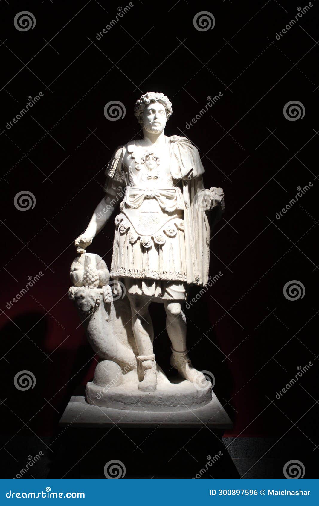Colossal Statue of Marcus Aurelius Editorial Photo - Image of ...