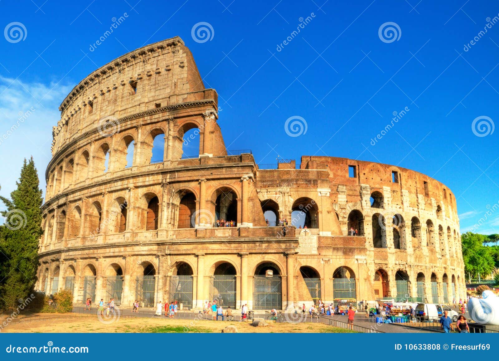 Colosseum editorial stock photo. Image of stone, building - 10633808