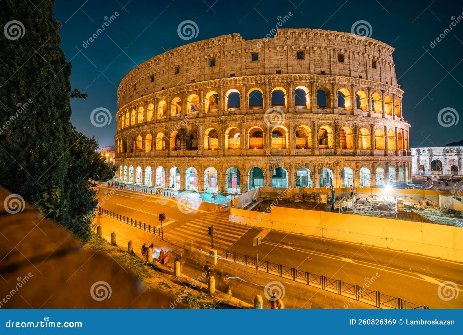 Colosseum by Night , the Largest Ancient Amphitheatre Ever Built ...