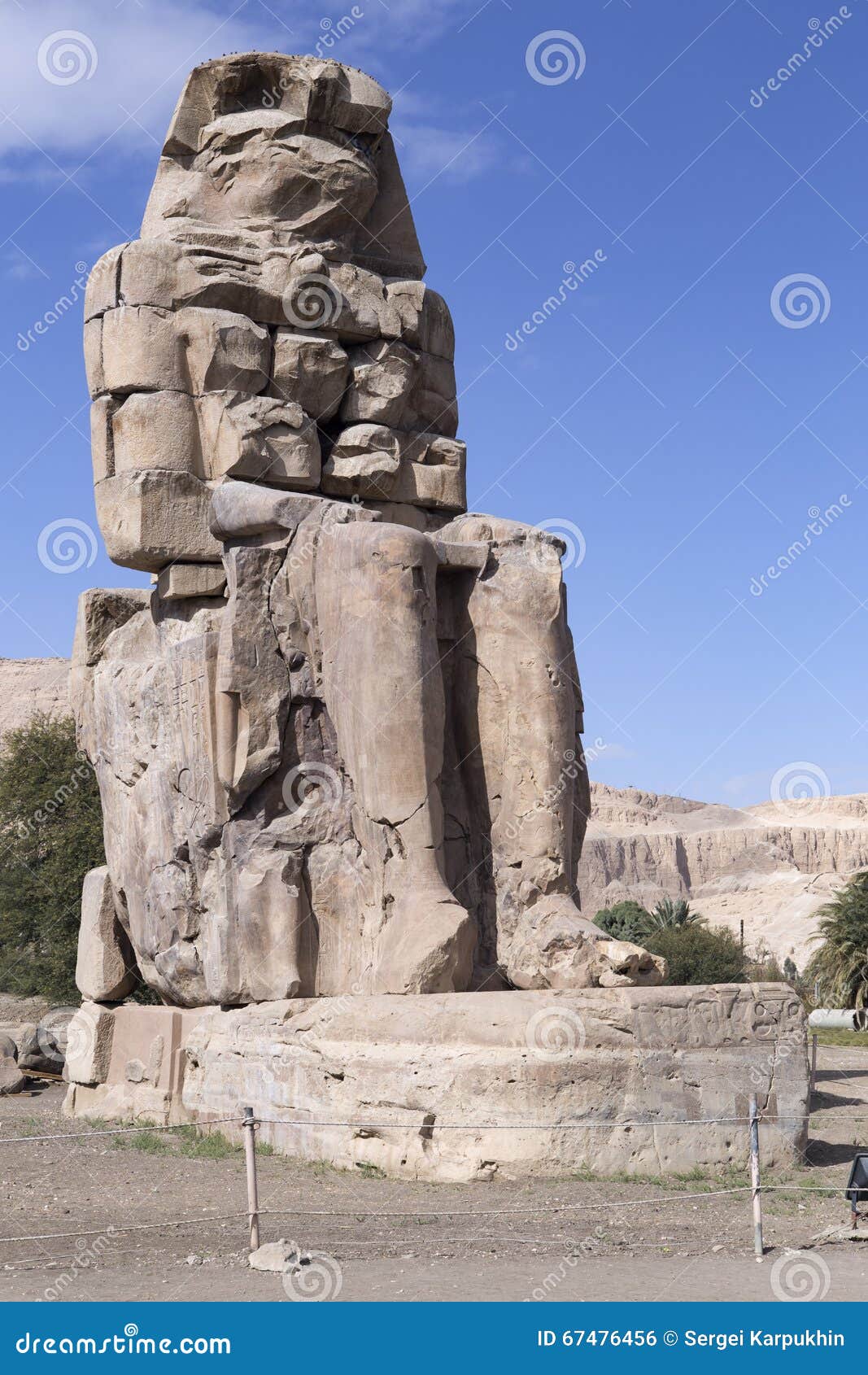 Colossi Di Memnon E Amenhotep III Fotografia Stock - Immagine di ...