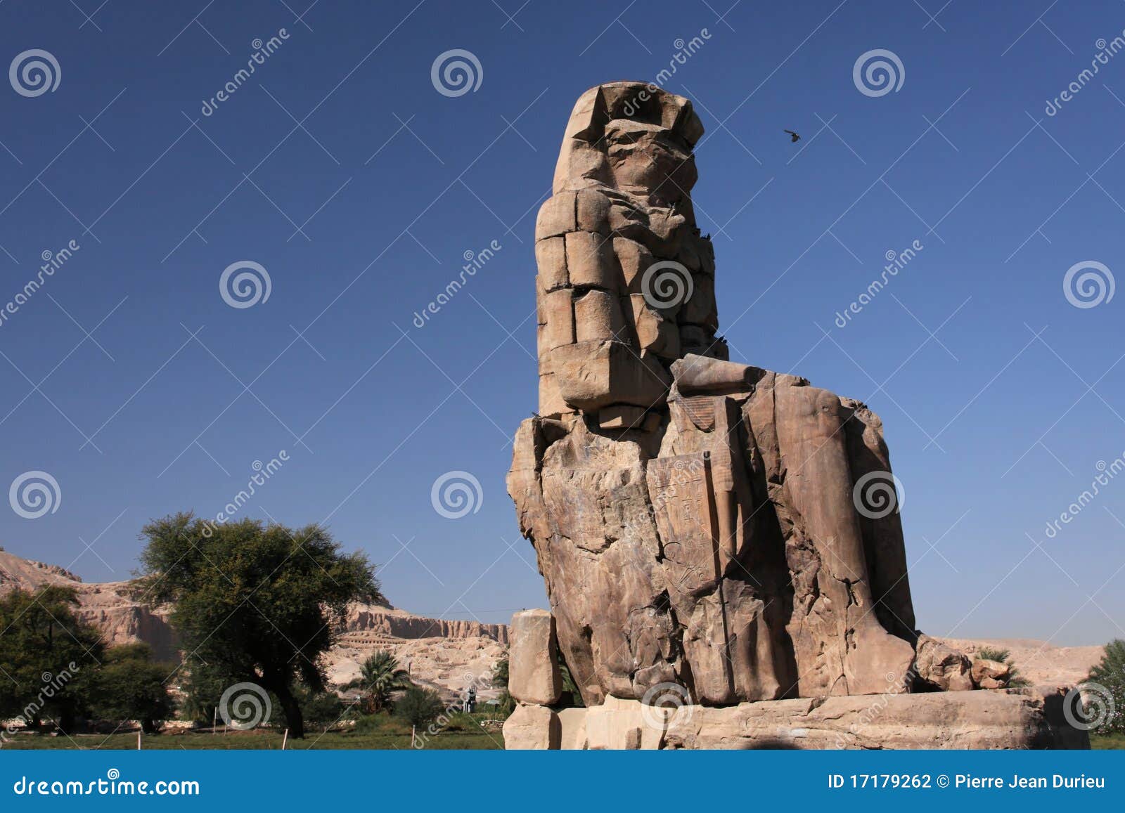 Colossi of Memnon stock photo. Image of africa, louxor - 17179262
