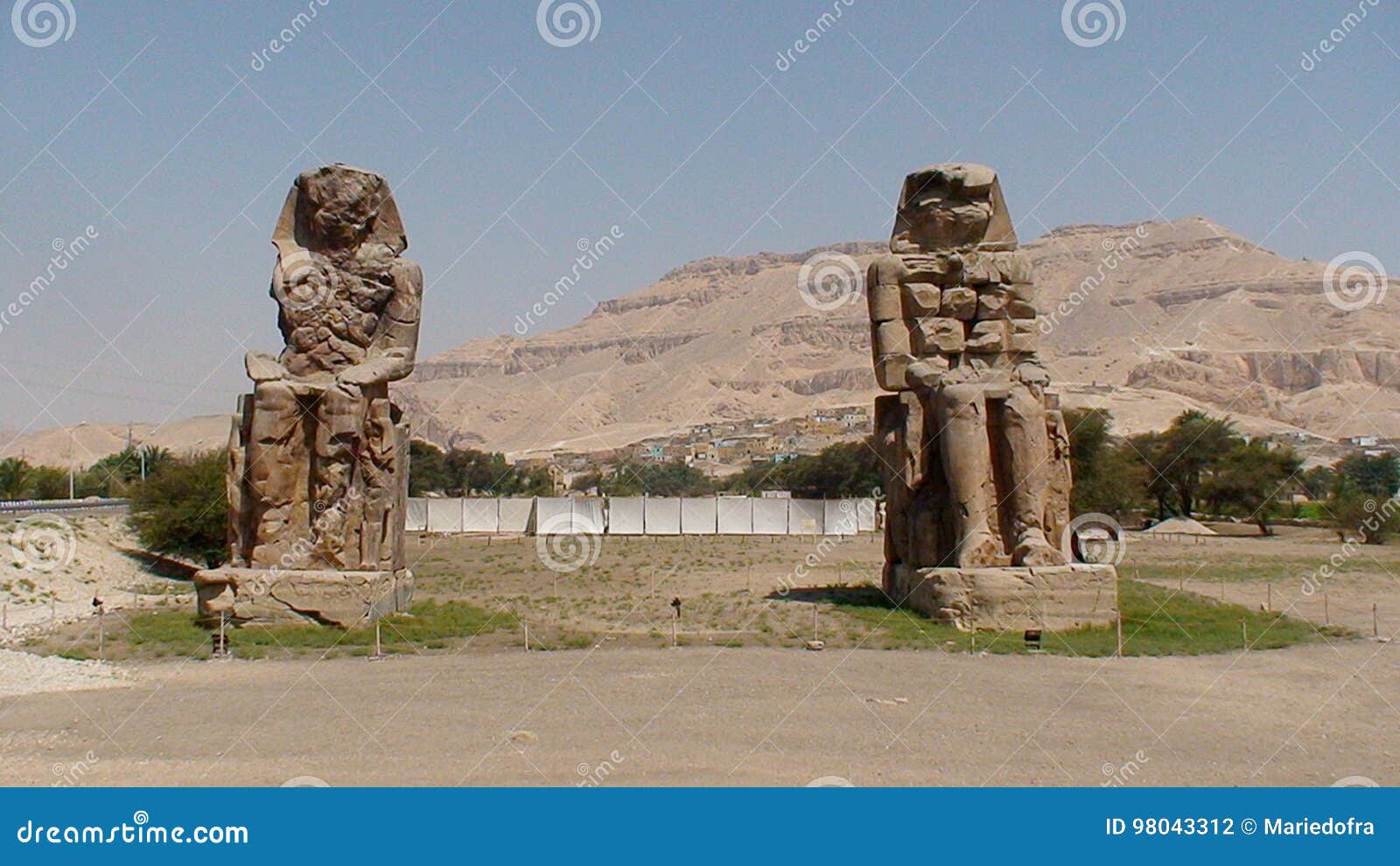 Colossus Of Memnon, Statue Of Pharaoh Amenhotep III, Luxor Royalty-Free ...
