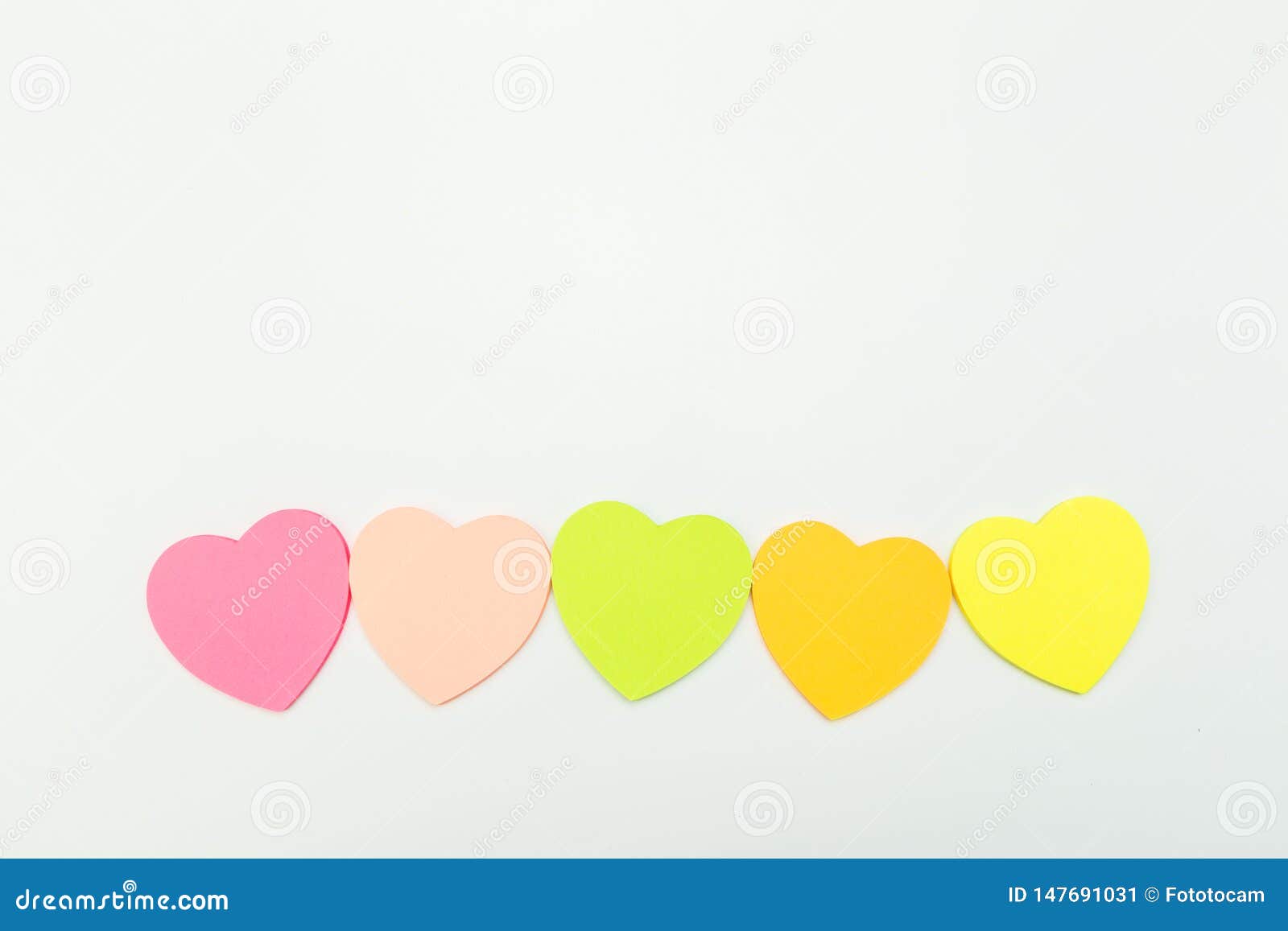 Heart Shaped Note Paper White Stock Illustrations – 146 Heart Shaped ...