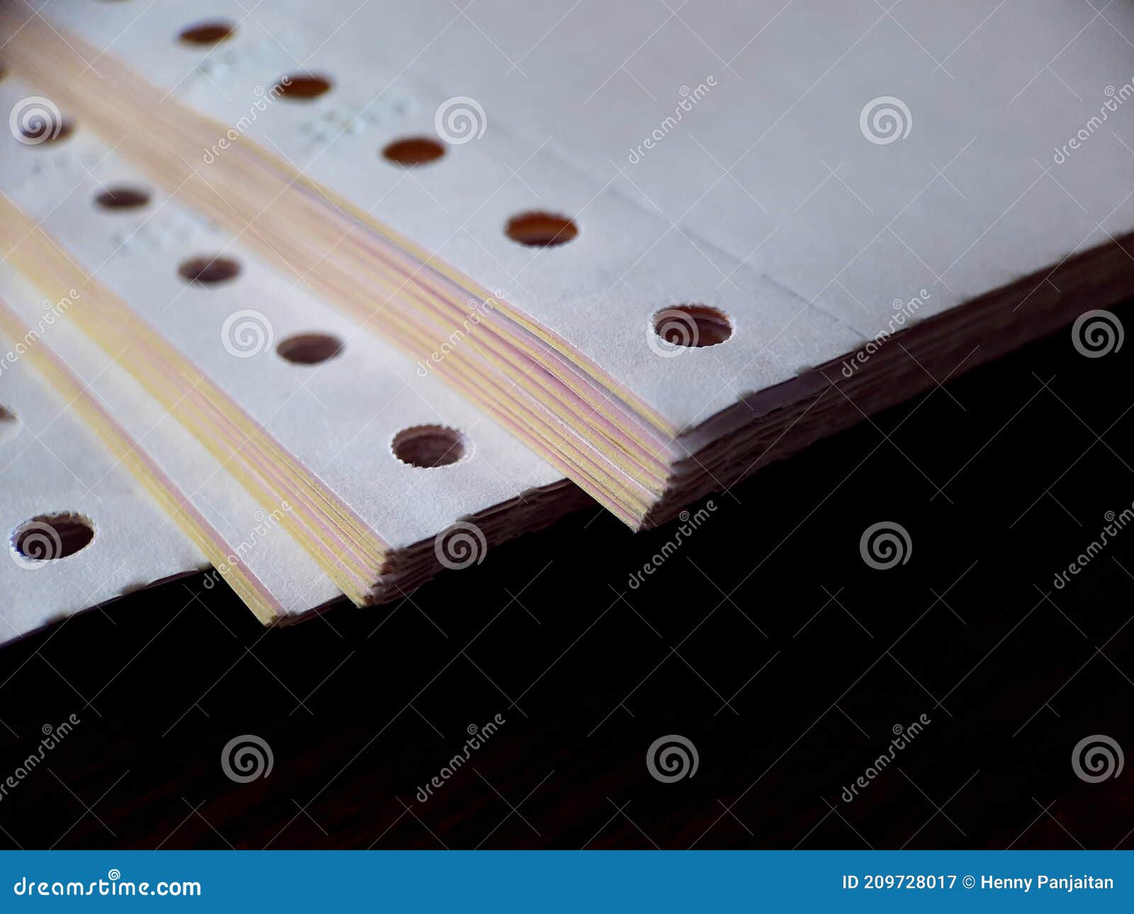 Continuous Form Paper Punching Machine In Computer Printing Form ...