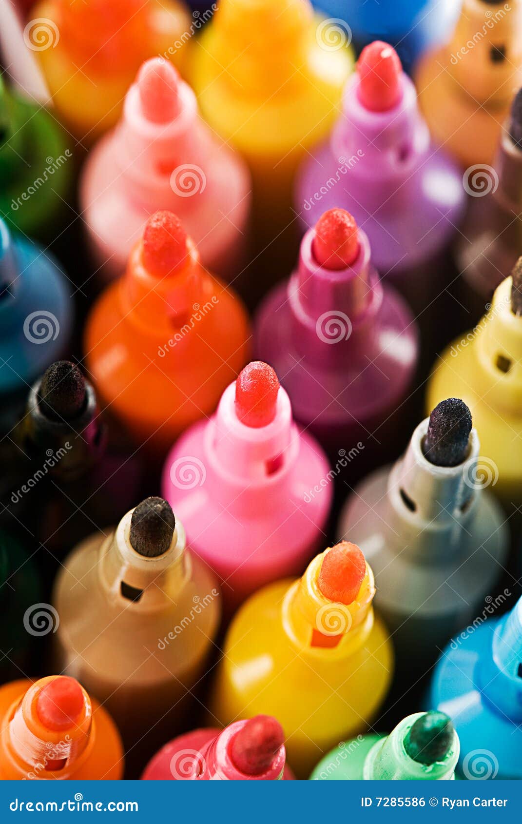 Coloured Markers stock photo. Image of sharpie, green - 7285586