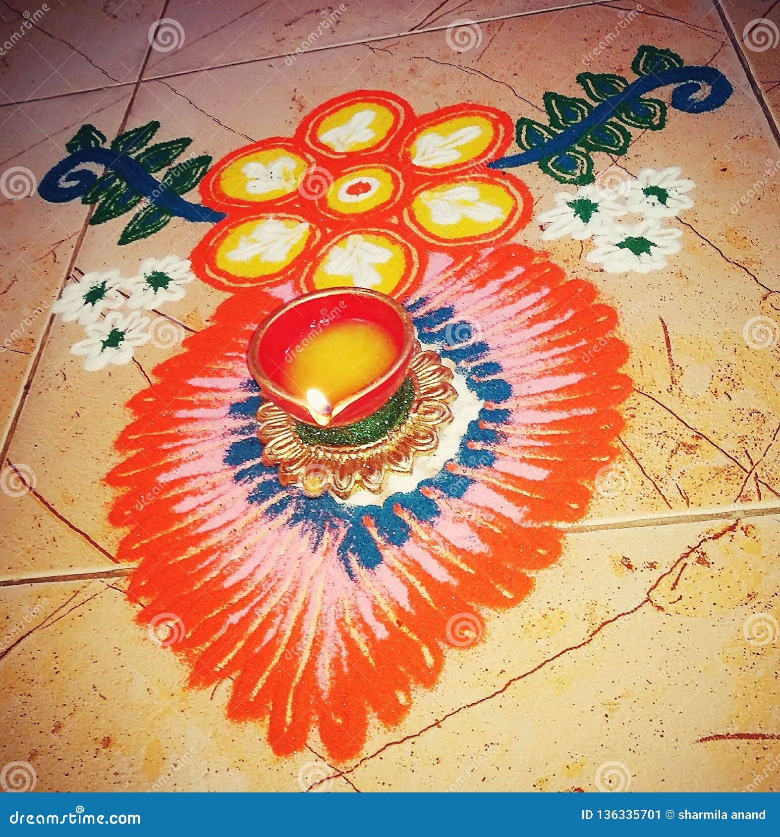 Rangoli diya stock image. Image of ghee, home, colourful - 136335701