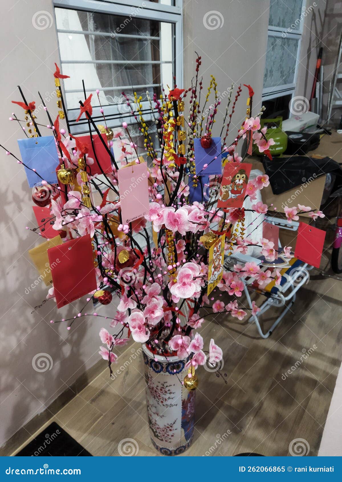 Angpao Tree Stock Photos - Free & Royalty-Free Stock Photos from Dreamstime