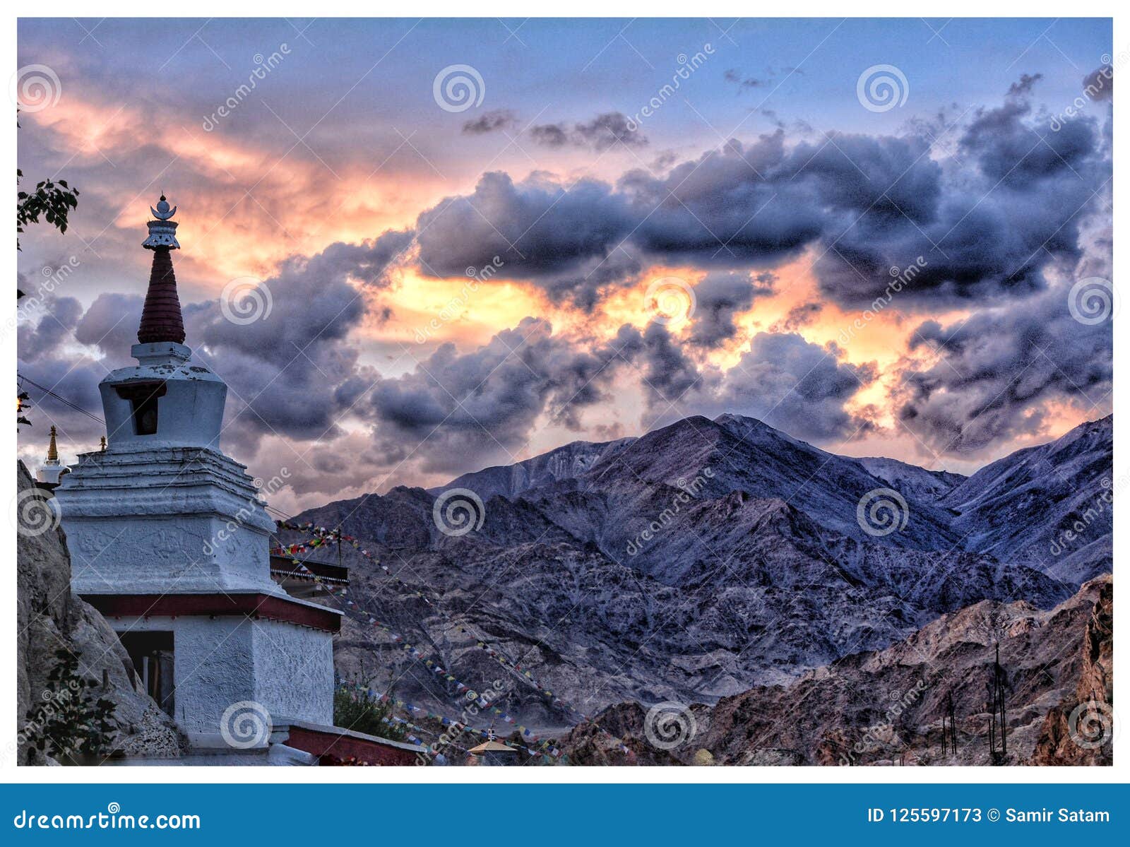 Landscape of Ladakh stock image. Image of trek, calours - 125597173