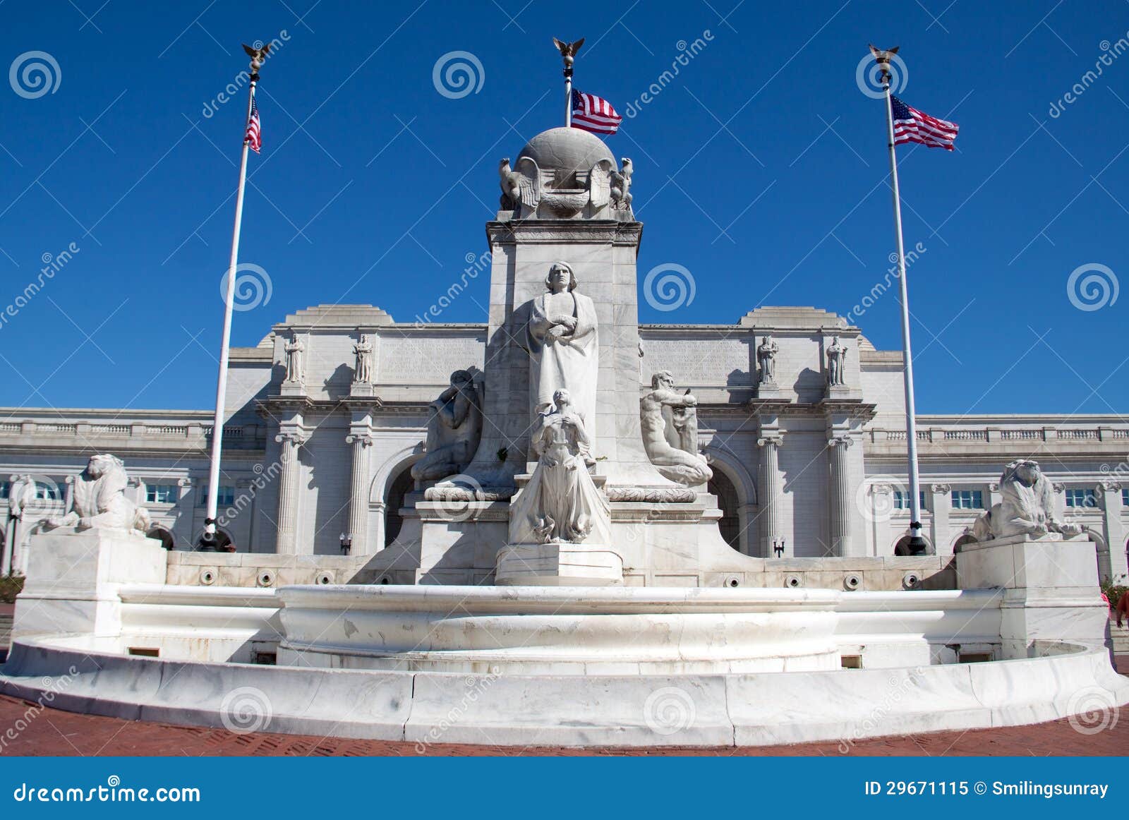 Columbus Fountain stock image. Image of hill, eagle, monument - 29671115
