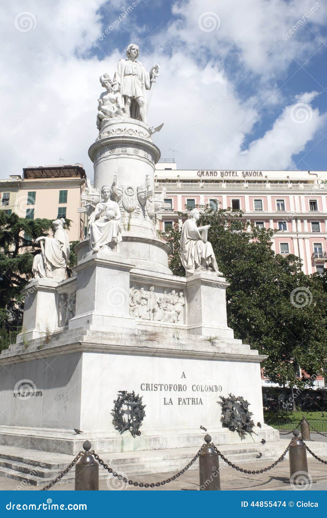 Columbus monument in Genoa editorial stock image. Image of architecture ...