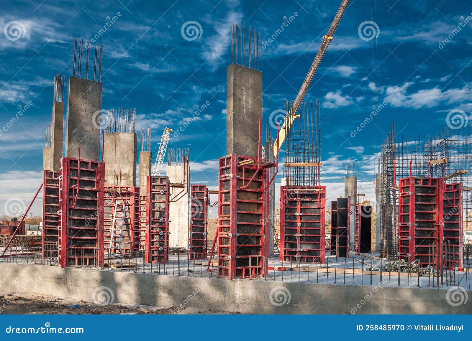 Column formwork and crane stock photo. Image of tower - 258485970