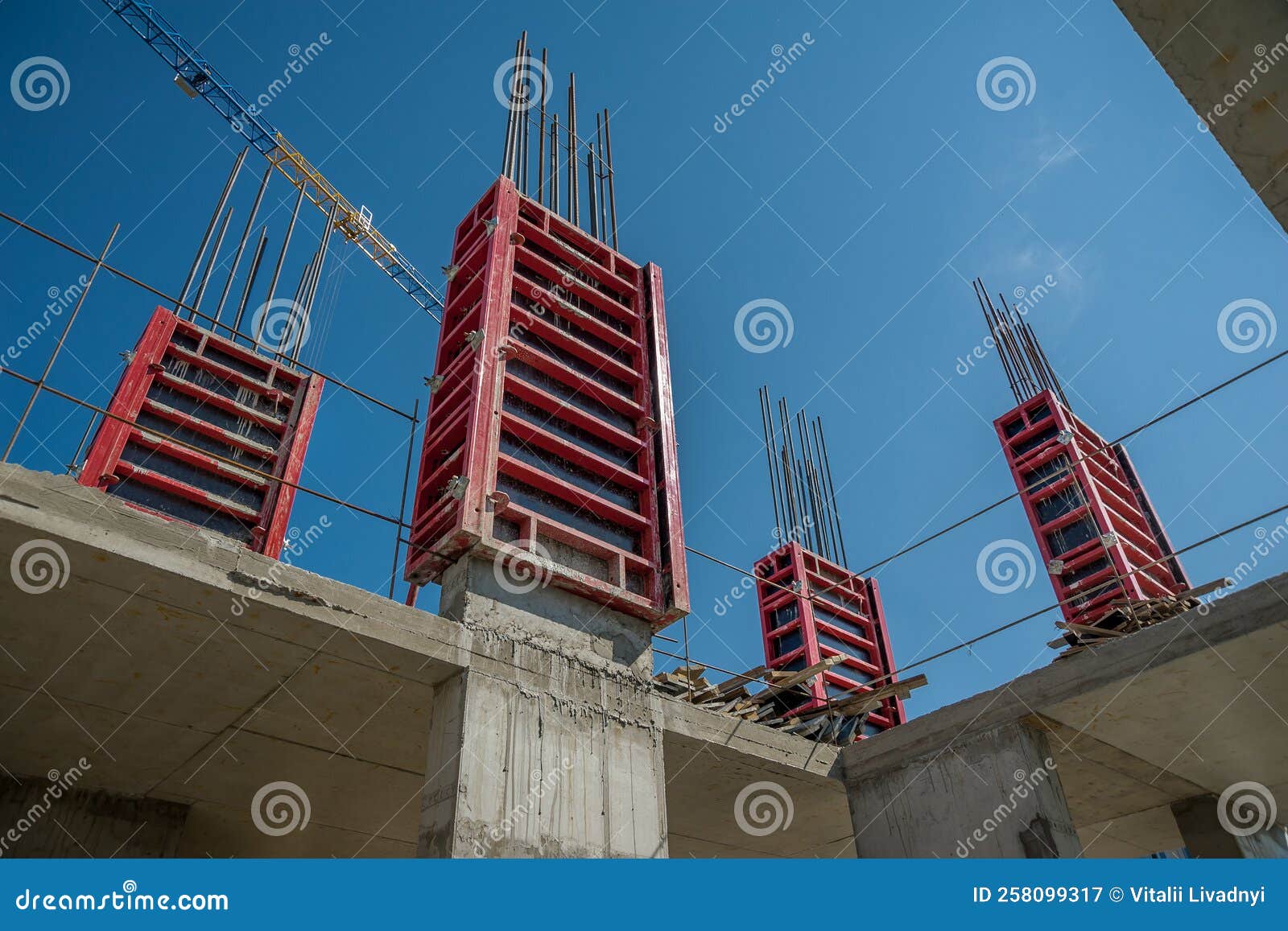 Column Formwork Internal Steel Structure Made Up Of Poles From The ...