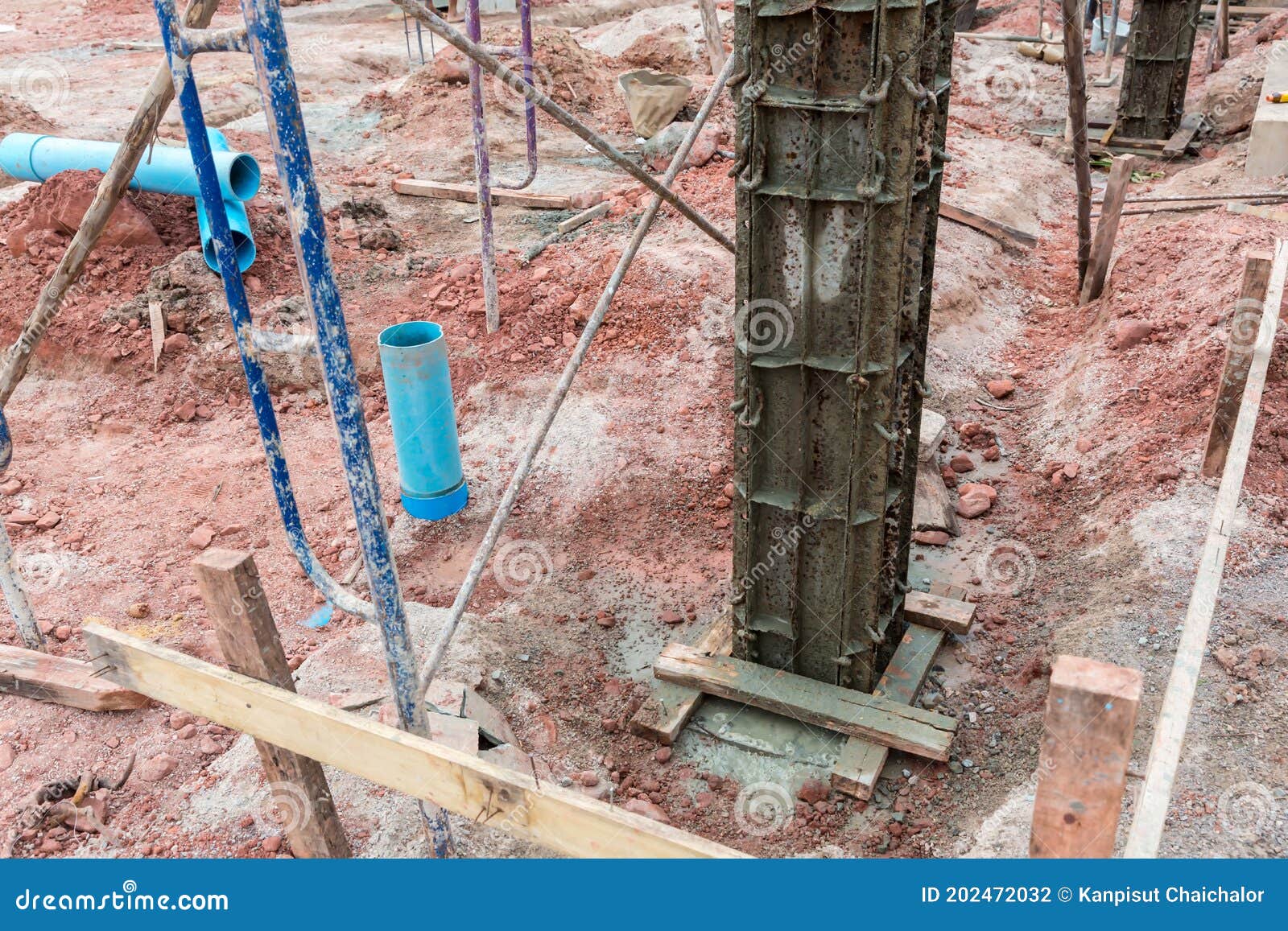 Column Formwork Stock Image | CartoonDealer.com #42718153