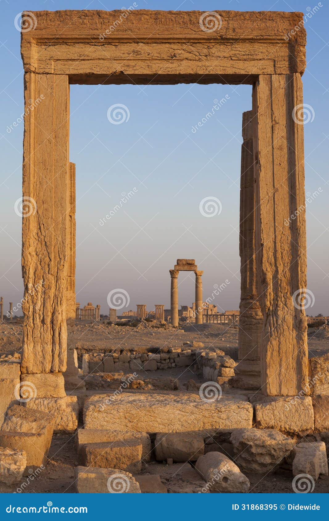 Column frame - Palmyra stock image. Image of azure, blue - 31868395