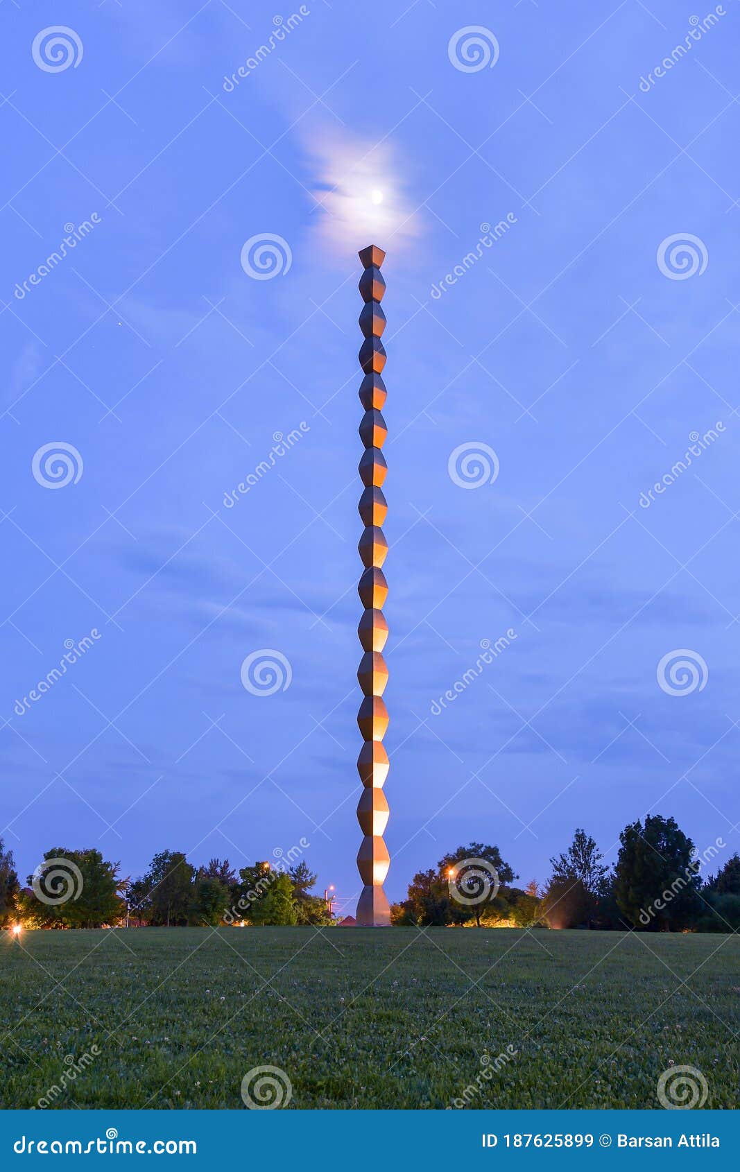 The Column of Infinity, Targu Jiu, Romania - June 23, 2018: the Column ...