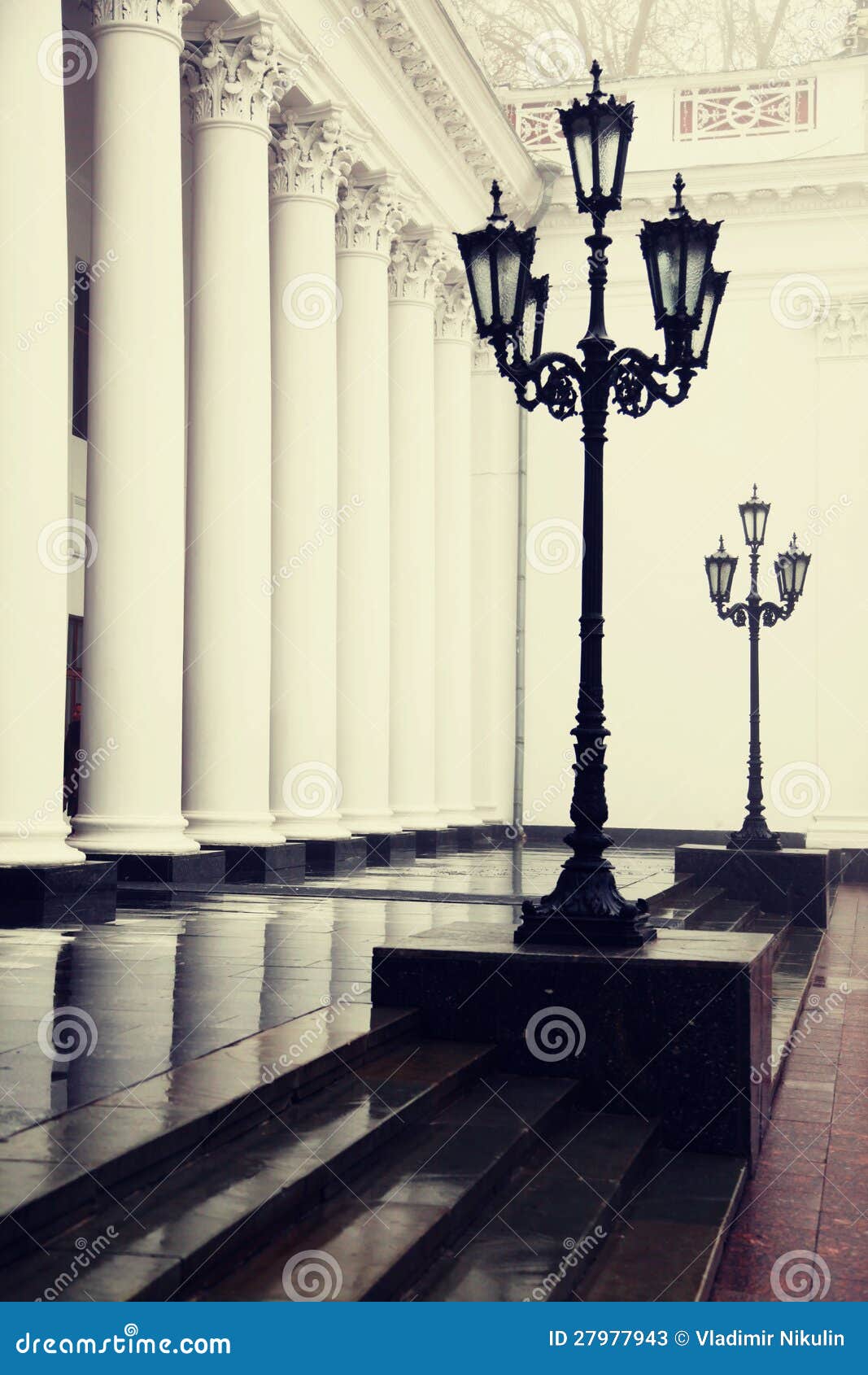 Column and lamp stock image. Image of steps, europe, lamp - 27977943