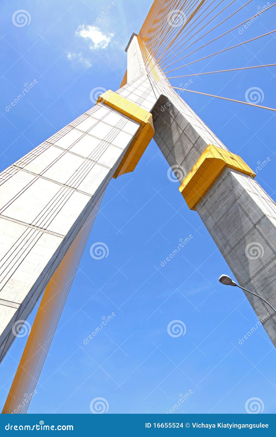 Column of Mega Sling Bridge Stock Photo - Image of phraya, freeway ...