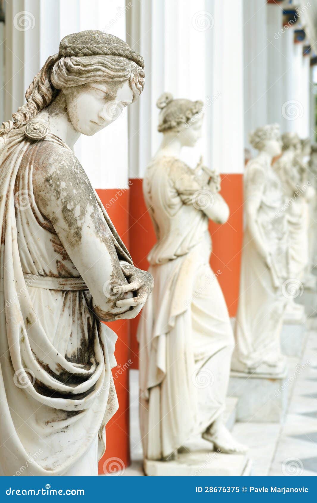 Column of Muses in Achillion Palace Stock Image - Image of garden ...