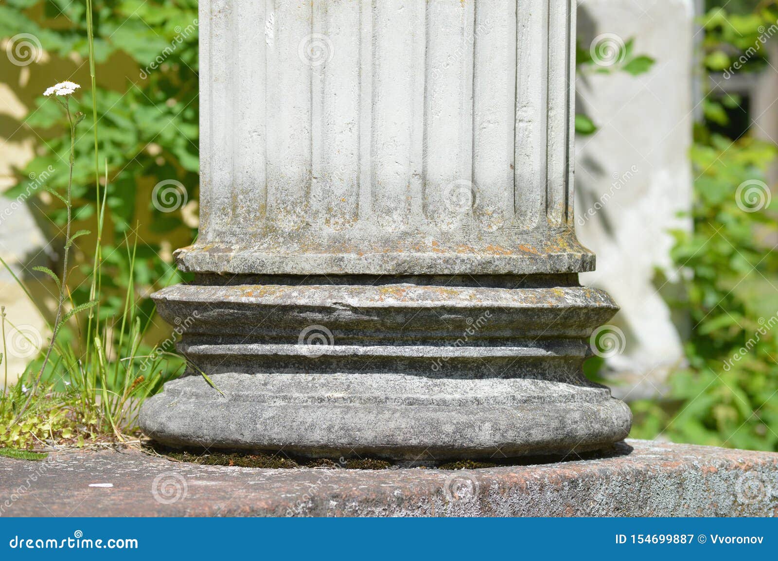 Column Socle Stock Photo | CartoonDealer.com #25228902