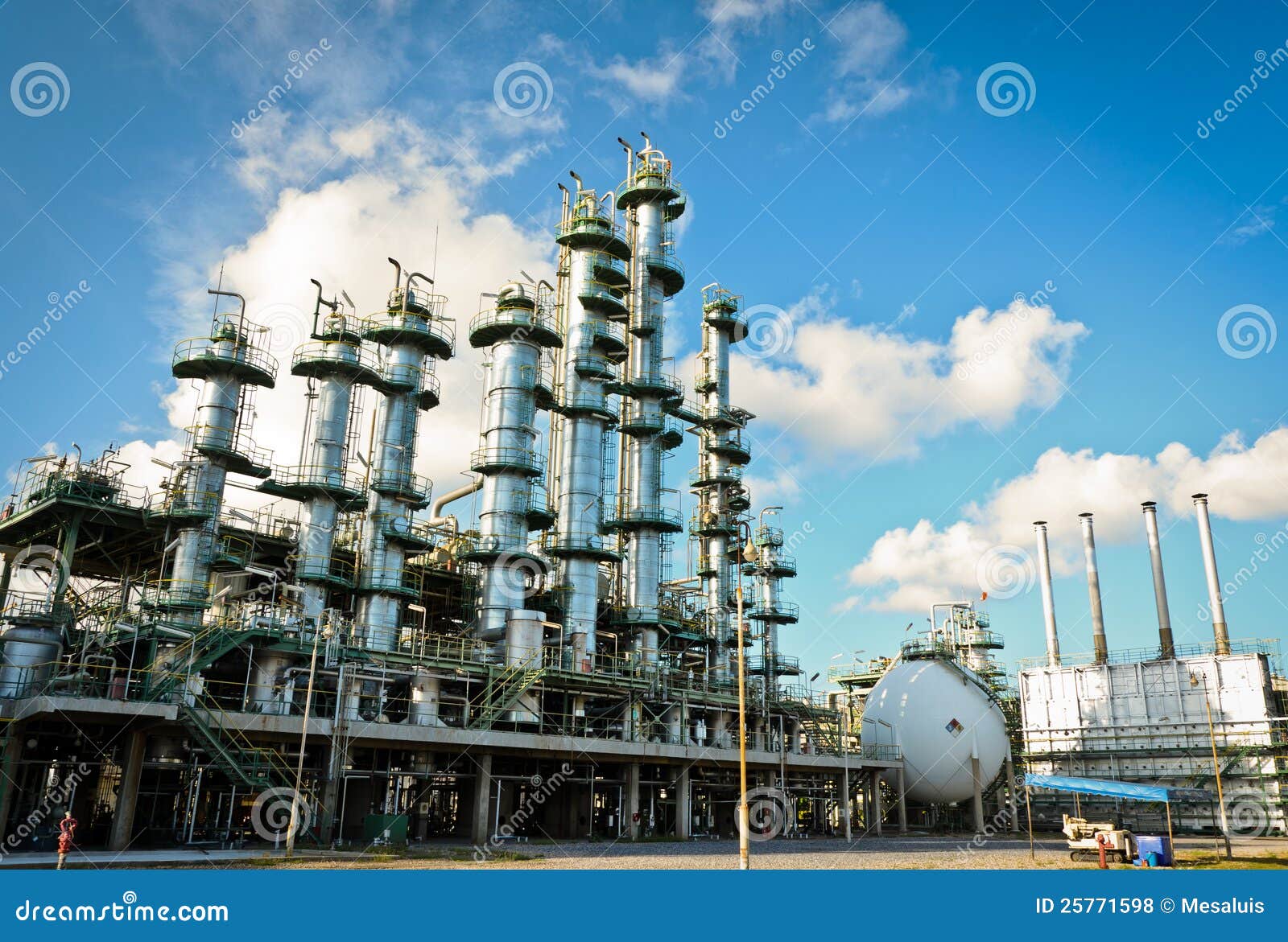 Column Tower in Petrochemical Plant Stock Photo - Image of chemist ...